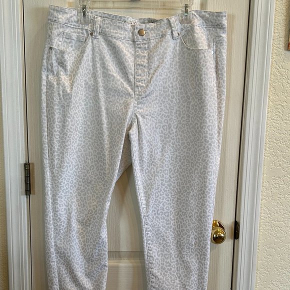 Soft Surroundings | Jeans | Soft Surroundings White And Silver Metallic ...